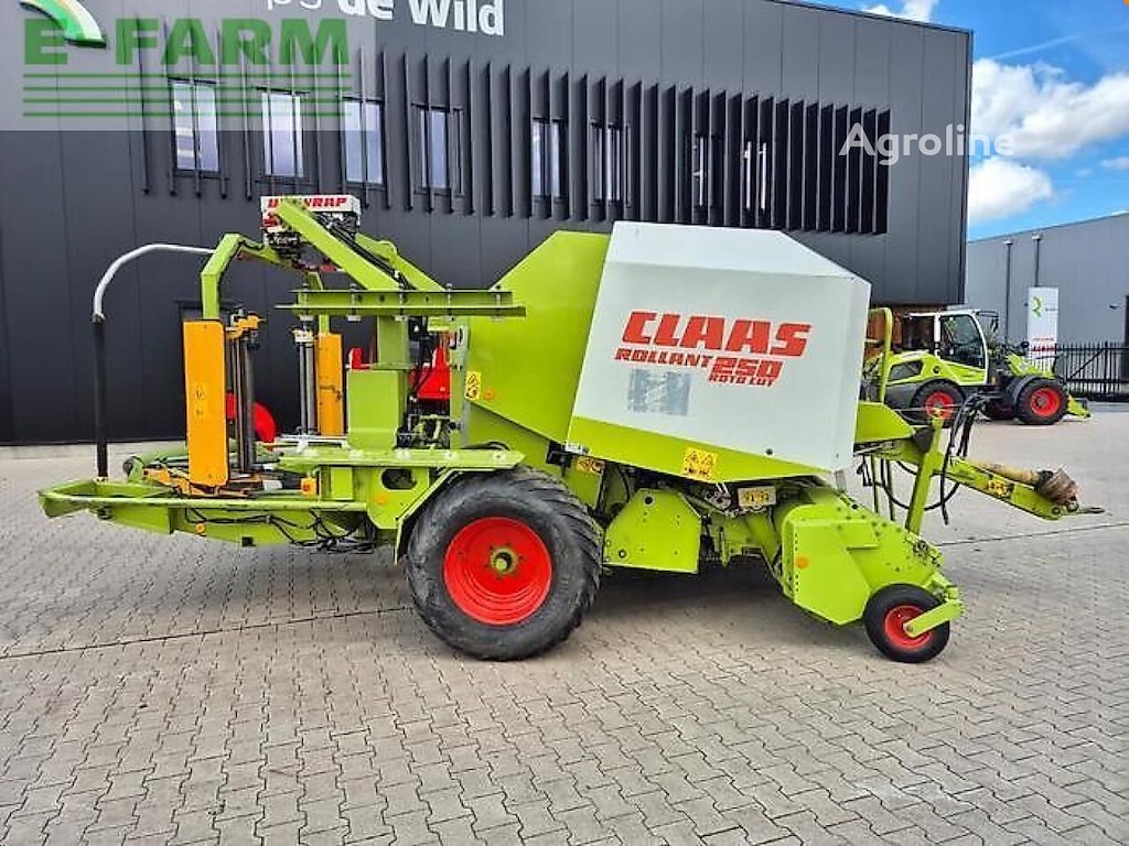 Claas rollant 250 balirka za četvrtaste bale