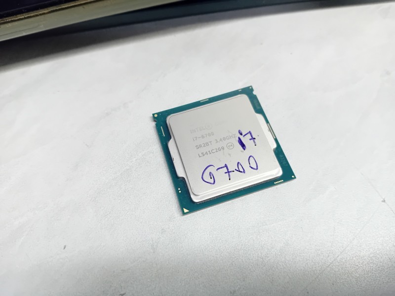i7 6700 3400mhz ispravan 1151 socet