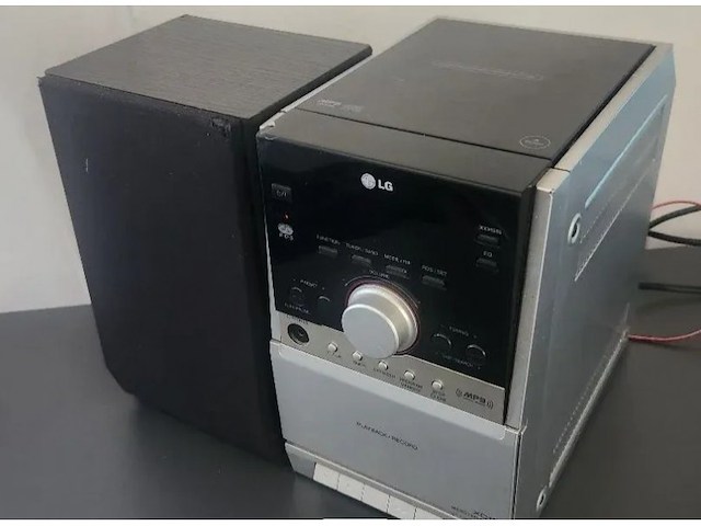 LG radio / kaseta / mp3 cd