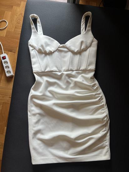 Zara korset haljina