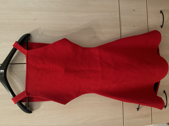 Zara crvena mini haljinica