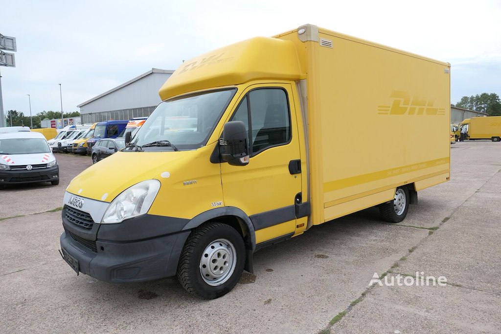 IVECO Daily 35 S11 C30C kamion furgon < 3.5t