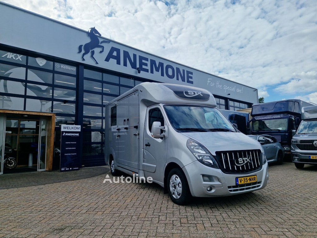 Opel Movano vozilo za prevoz konja
