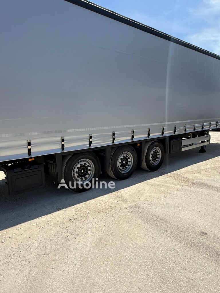 Schmitz Cargobull poluprikolica sa kliznom ceradom