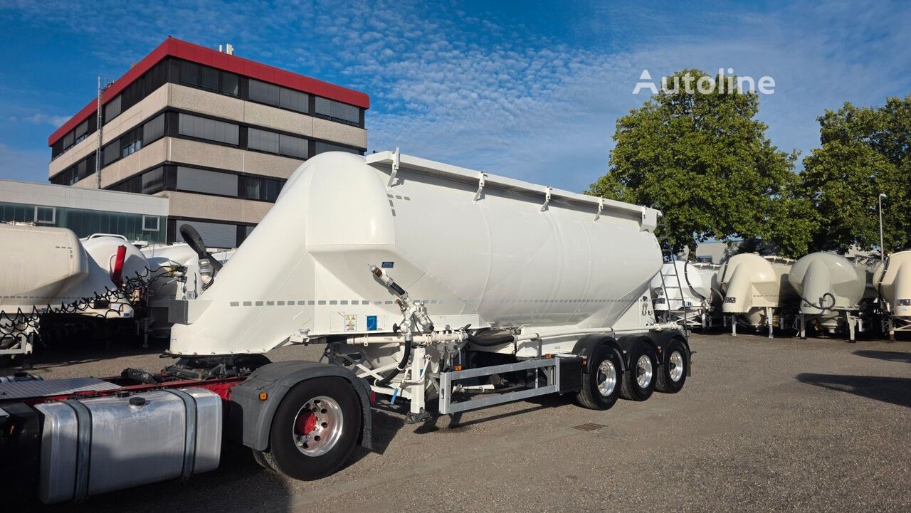 Feldbinder 36m³ Zementsilo / German cisterna za prevoz cementa