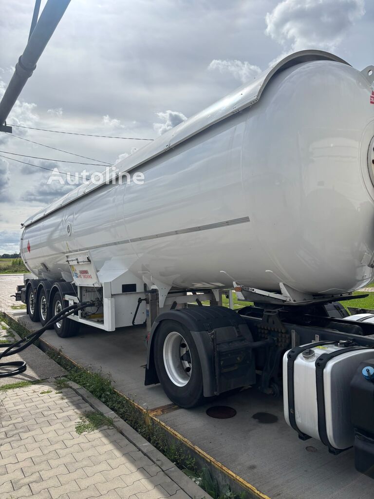 Acerbi poluprikolica cisterna za gas