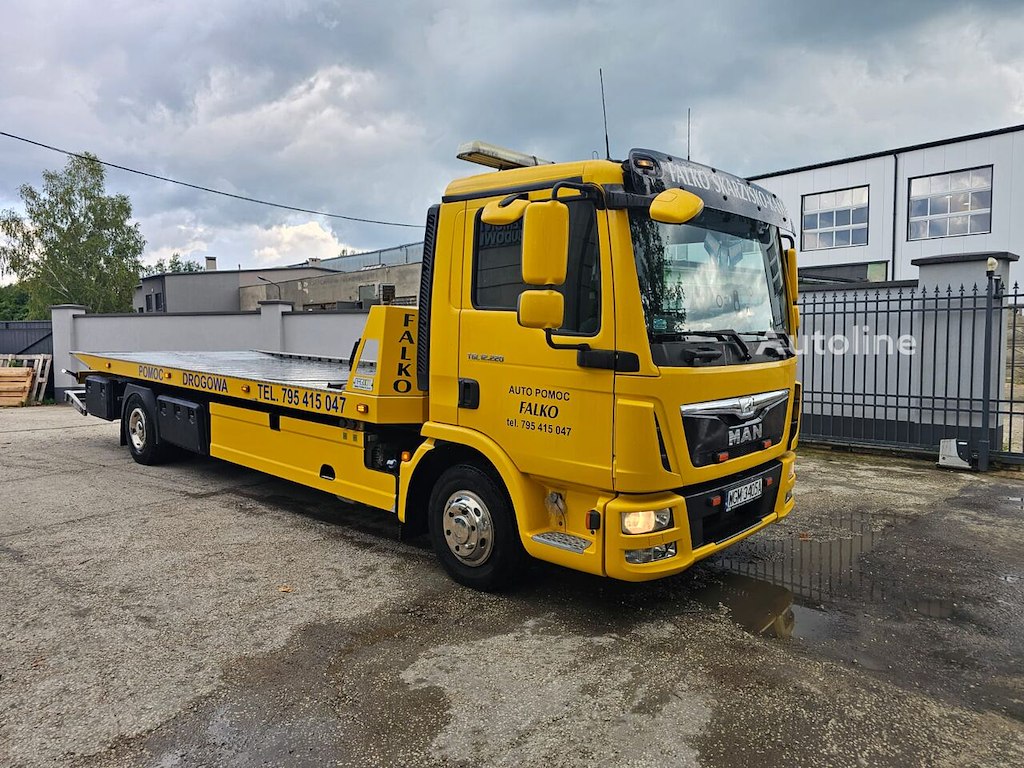 MAN TGL 12.220 šlep auto