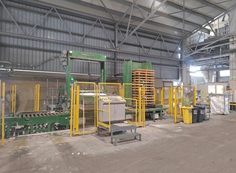 Paletizacioni robot Möllers Bag Palletizer