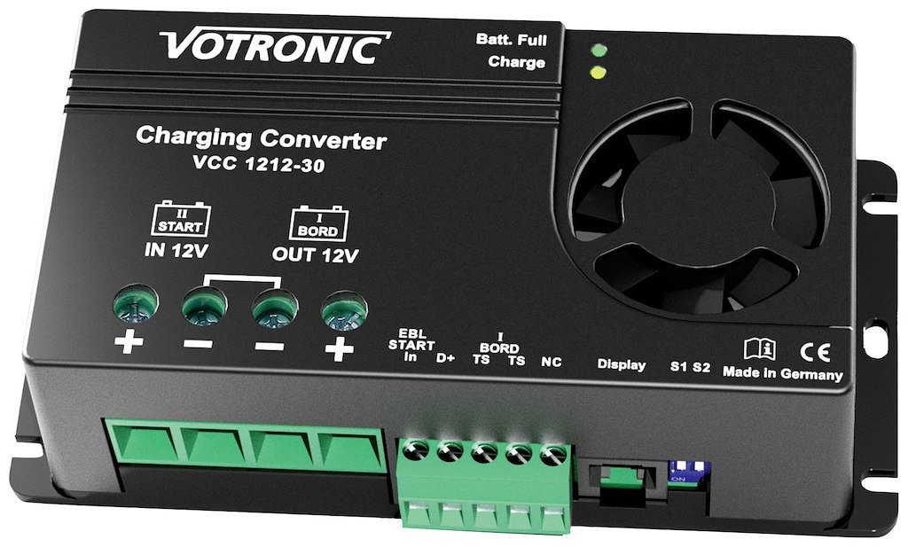 Votronic VCC 1212-30 solarni regulator punjenja 12 V 30 A