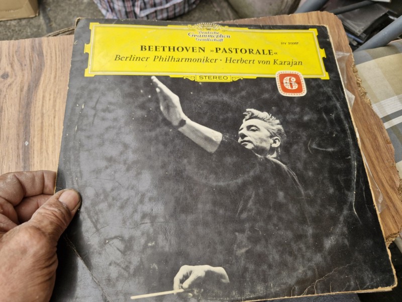 LP - Rasprodaja POGLEDAJ