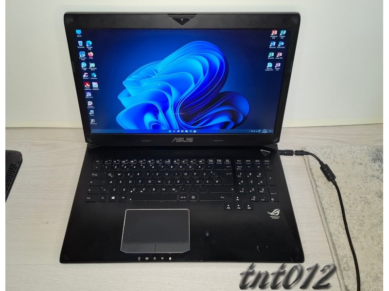 == ASUS G750JZ = i7-4700HQ = 128Gb = 8Gb = 17,3 FHD ==