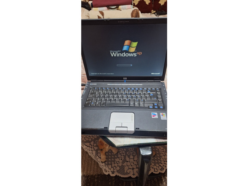 HP Pavilion dv4000