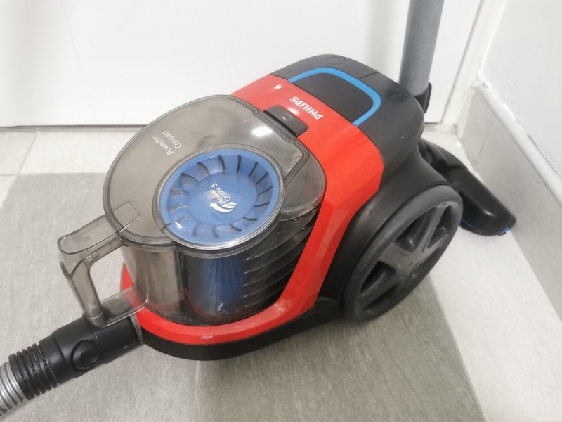 Usisivac Philips FC 9330