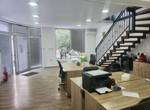 Izdavanje Lokal - Kragujevac, Stanovo