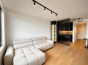 Prodaja Garsonjera - Beograd, Belvil