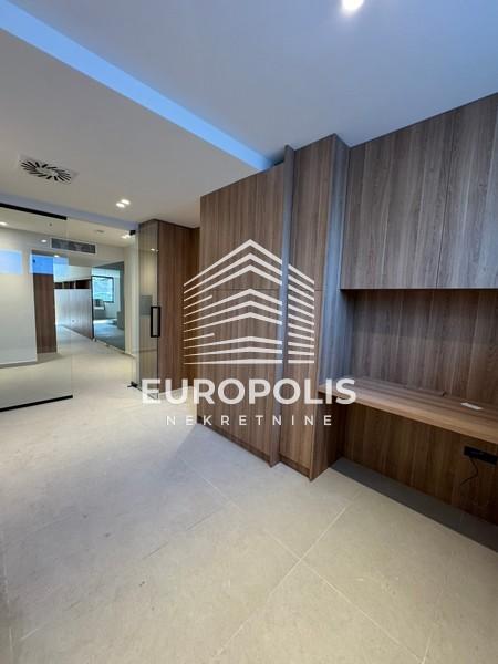 Luksuzan poslovni prostor od 150 m² u Vardarskoj ID#10275
600.000 €