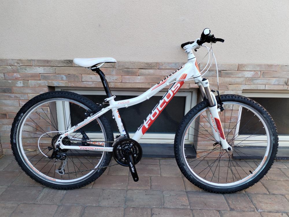 FOCUS DONNA, 3x8 SHIMANO ALIVIO, Vel. XS