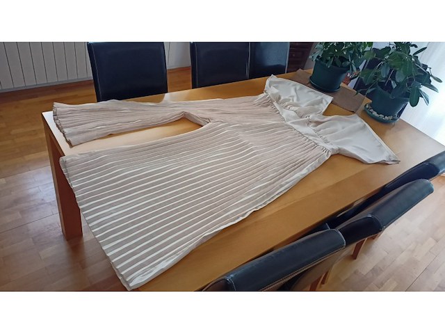 nov savršen 4xl kombinezon plise širokih nogavica