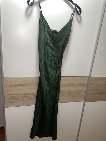 Zara saten haljina