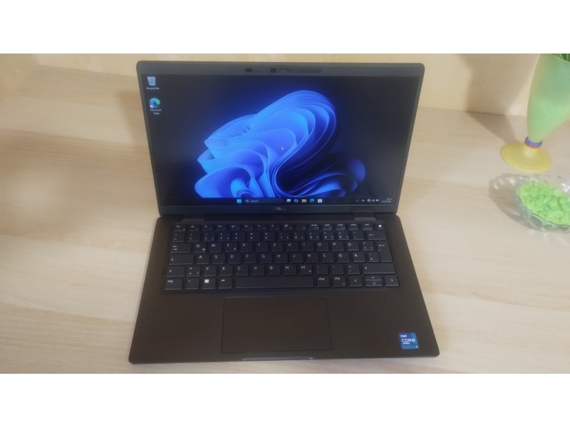 Dell 7420.i7-1185G7.16GB DDR4.SSSD 1TB