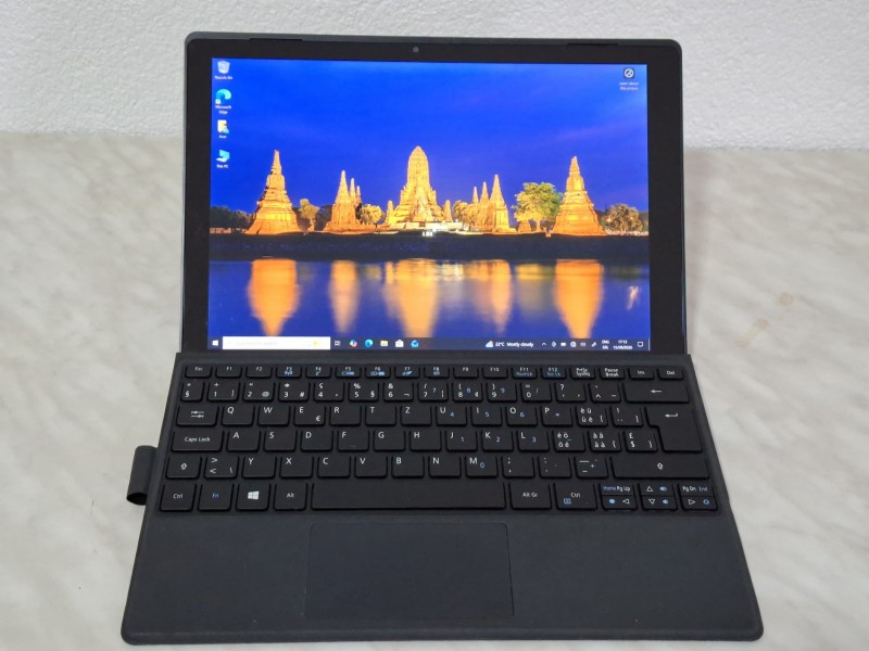 Acer Switch Alpha 12 i3 6006U