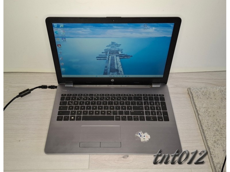 == HP 250 G6 = i5-7200U = 128Gb = 4Gb = 15,6 FHD ==