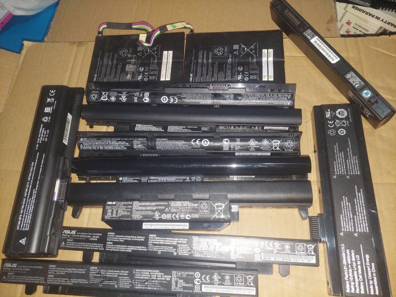 Baterija za laptop 12 kom
