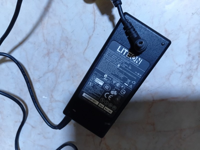 LiteOn 19v4.74a PA 1900-04 90W