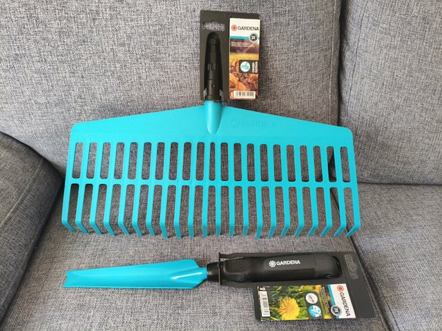 GARDENA Combisystem grabulja i Ergotec plevilica