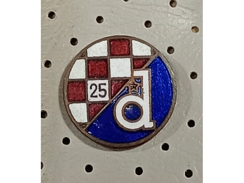 NK DINAMO 25 god. Zagreb stara emajlirana značka