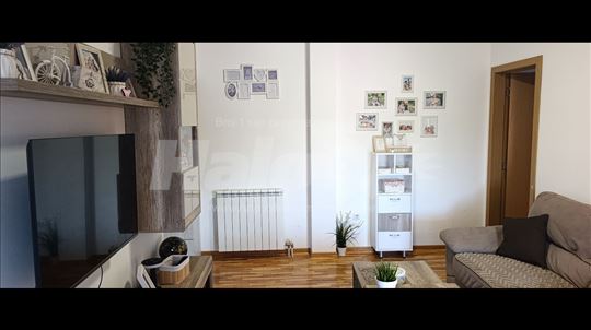 Mirijevo , 2.5 (uknjizen) stan + parking mesto