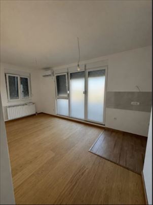 Dvosoban stan 54 m², Ledine, Surčin