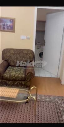 Izdavanje stana Petlovo brdo