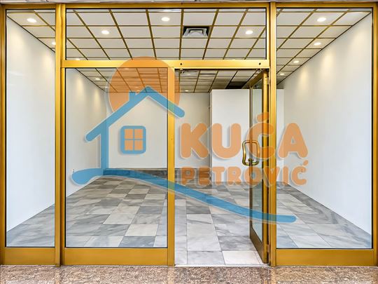 Izdaje se lokal u starom podzemnom prolazu, 34m2
