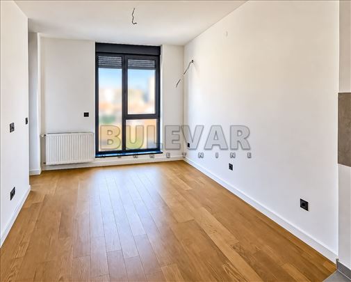 Izdaje se stan kao poslovni prostor, 43m2