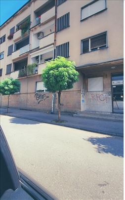 Izdaje se stan u centru grada