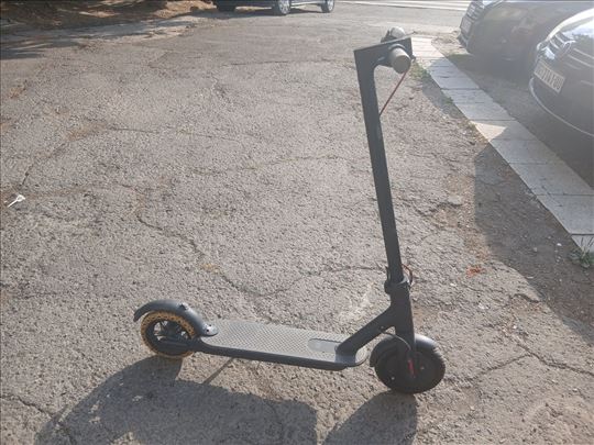 Xiaomi električni trotinet