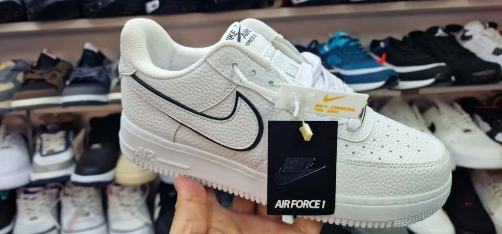 Nike Air Force 1 – bele patike original model. - Model: Air Force 1