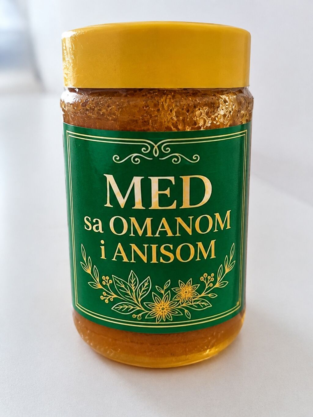 Med sa omanom i anisom – prirodna mešavina pravog pčelinjeg meda sa