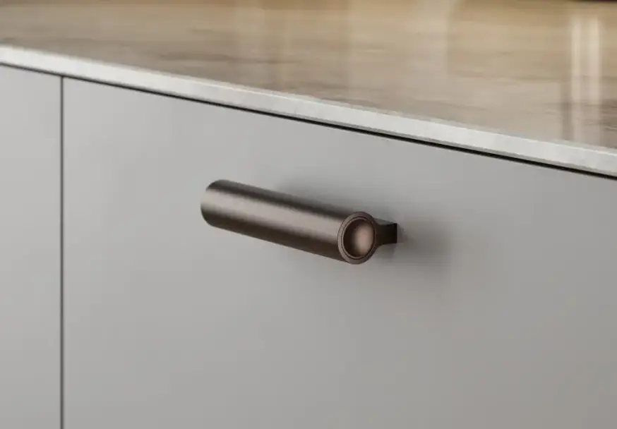 RUČICA FURNIPART LUCENTE BRONZA MAT, 3 veličine