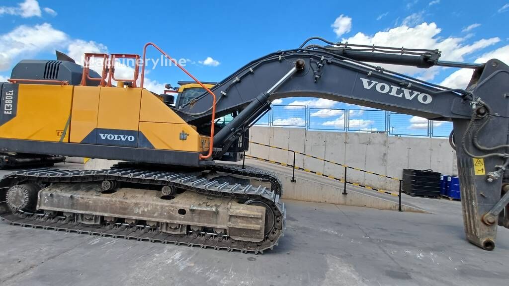 Volvo EC 380 EL PRECIO A CONSULTAR bager guseničar