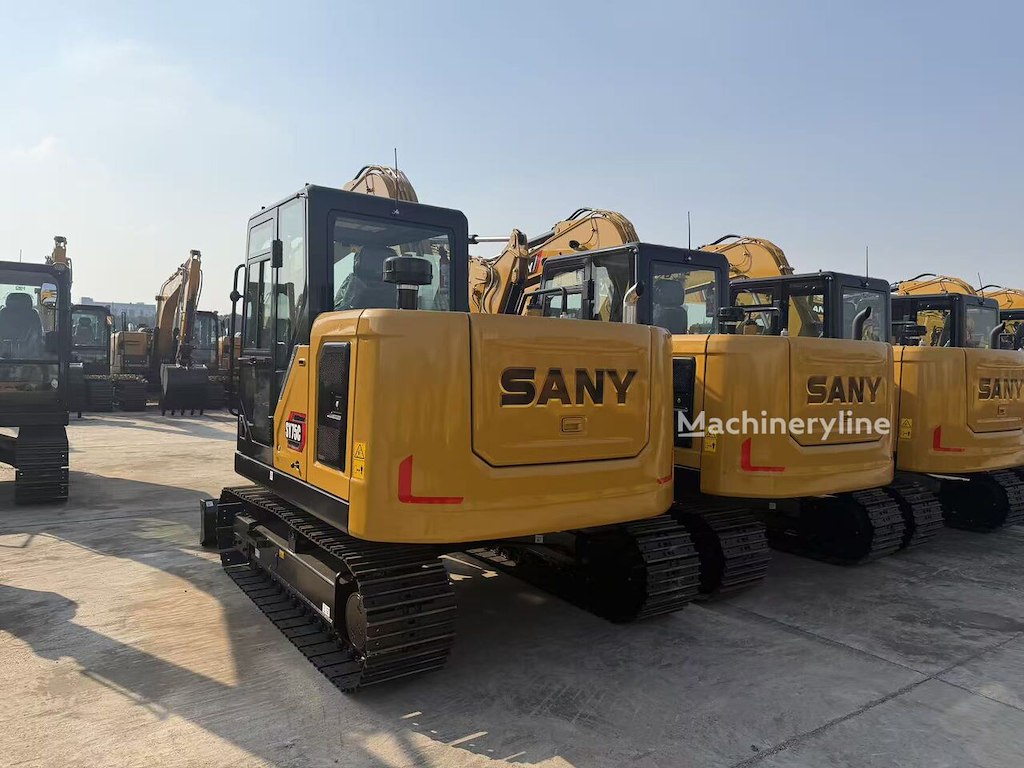 Novi Sany SY 75C midi bager