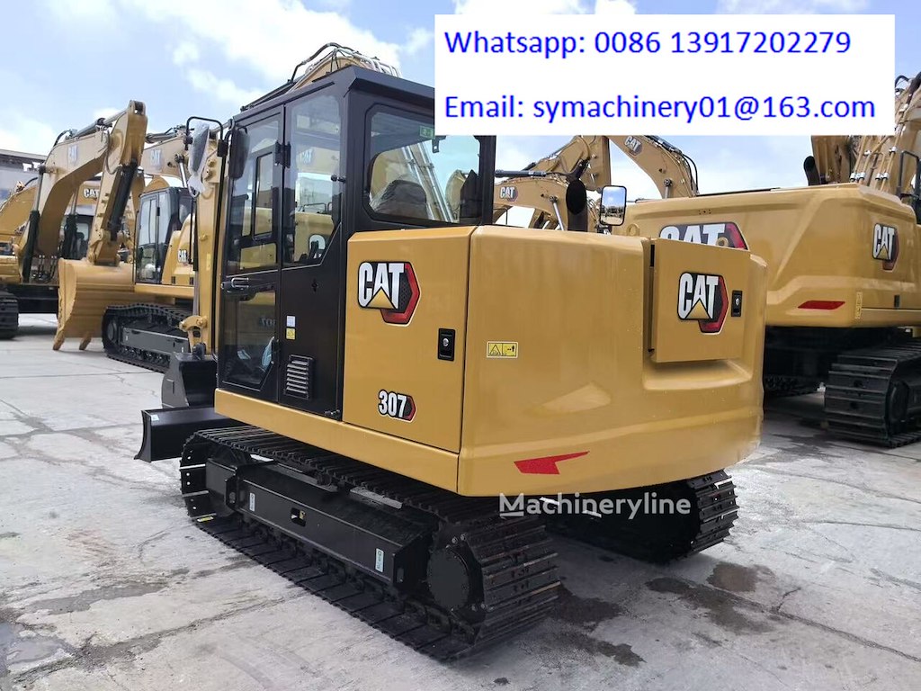 Novi Caterpillar 307 bager guseničar