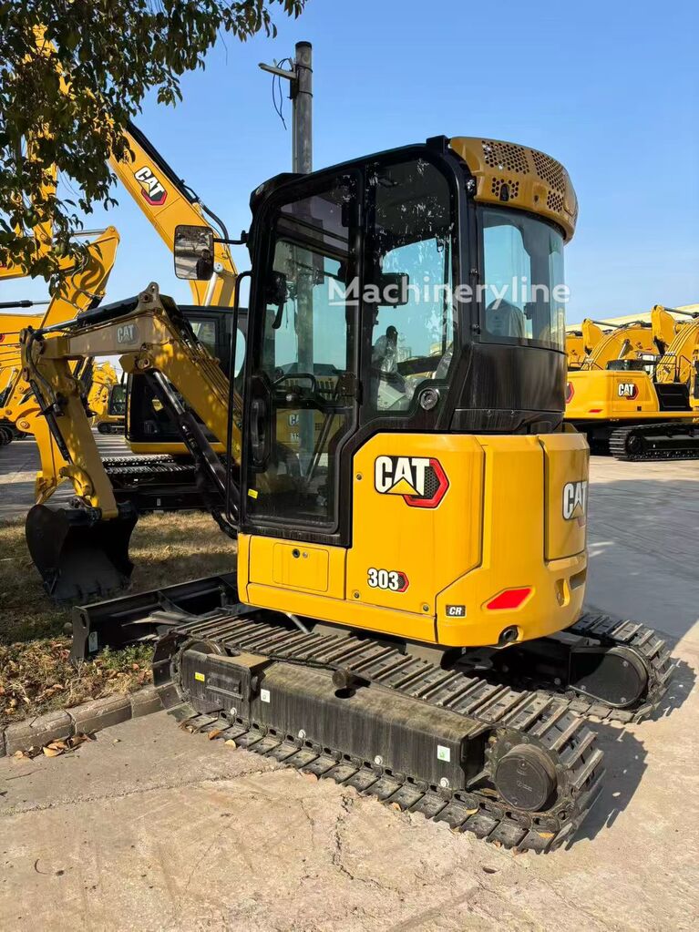 Novi Caterpillar 303 mini bager