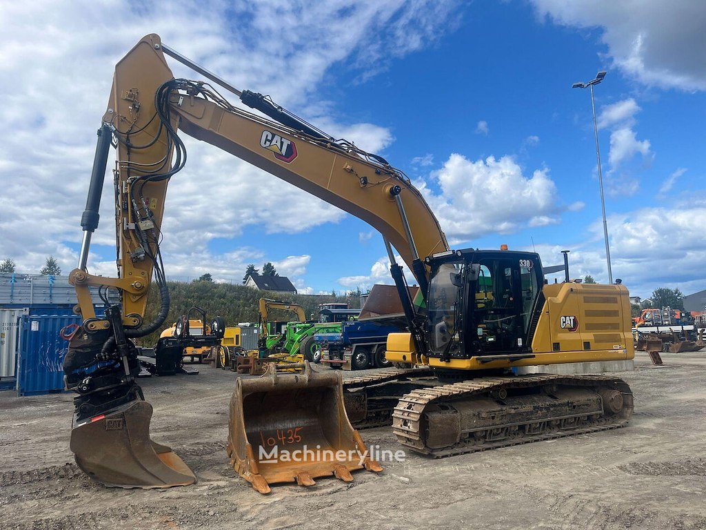 Caterpillar 330 bager guseničar