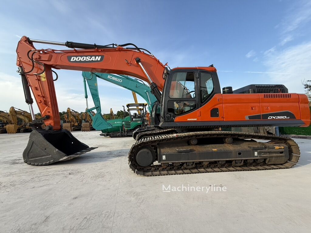 Doosan DX360LC bager guseničar