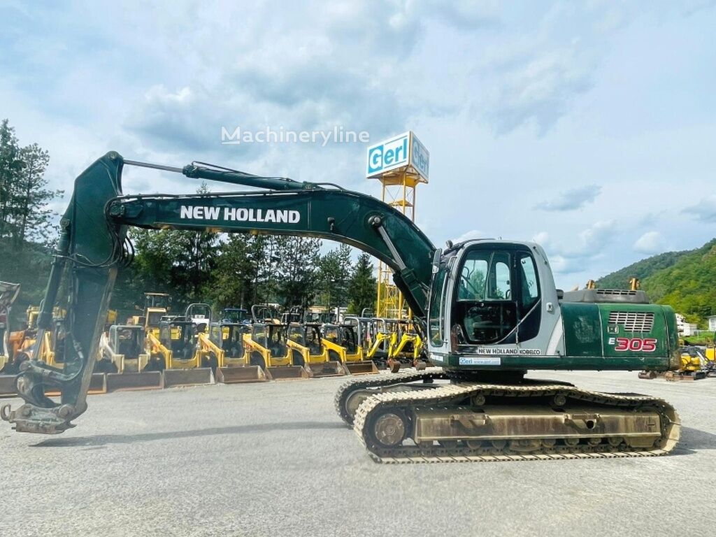 New Holland E305 bager guseničar
