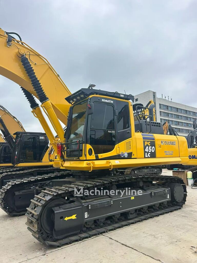 Komatsu PC450 bager guseničar