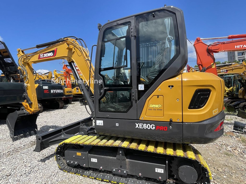 Novi XCMG XE60GPRO mini bager