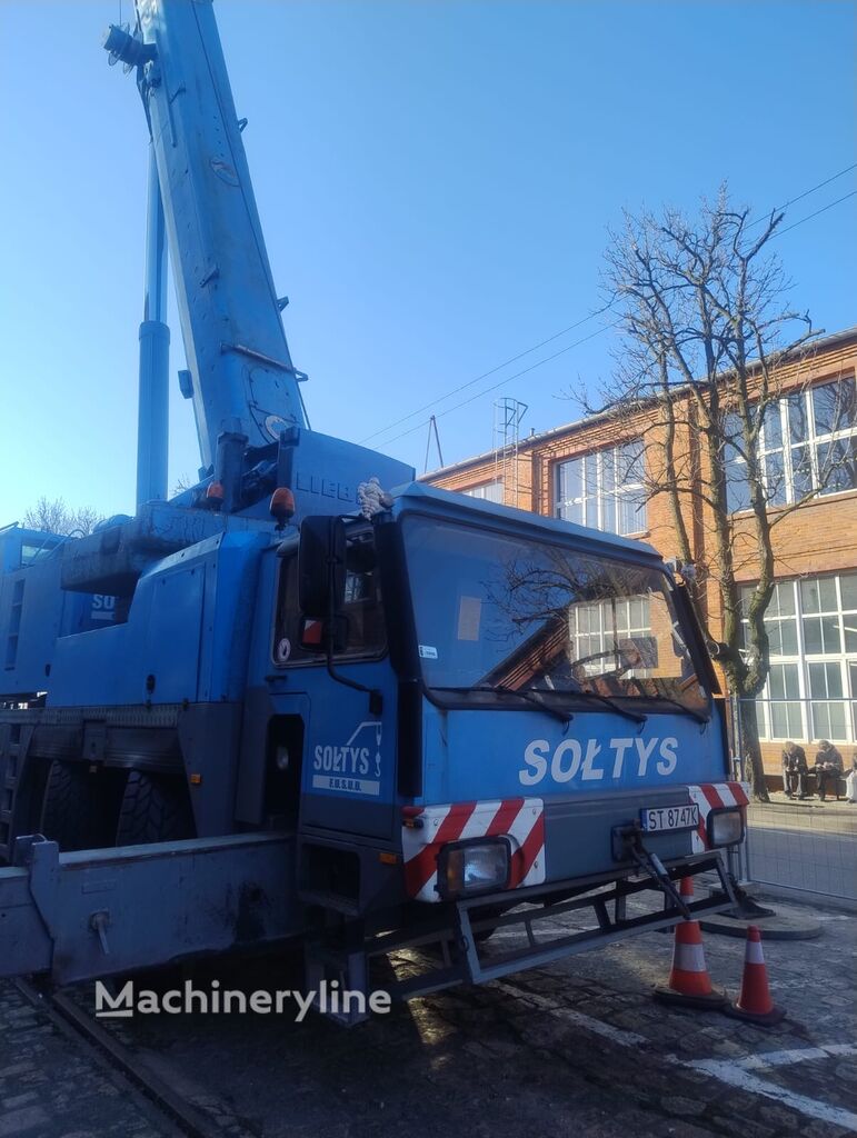 Liebherr LTM 1090 autodizalica